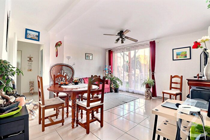 Appartement à vendre - Fréjus, Villeneuve - 3 pièces - 2 chambres