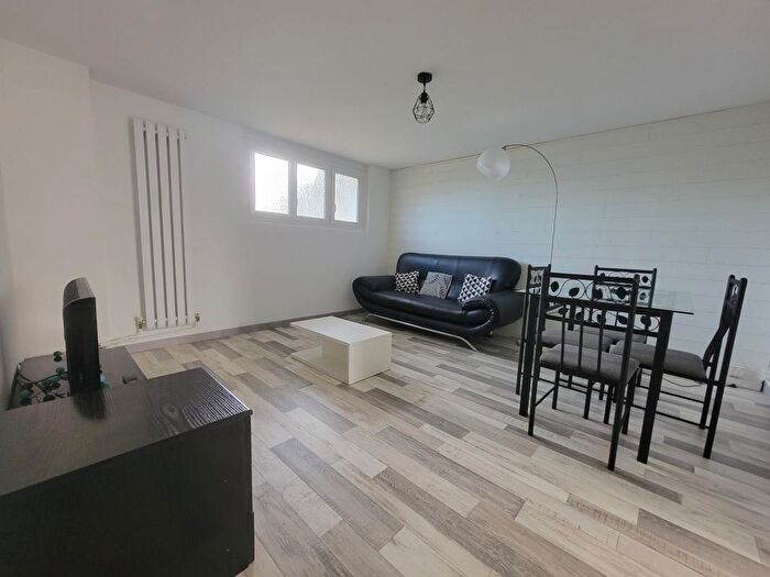 Appartement à vendre - Pau, Le Hameau - 3 pièces - 2 chambres