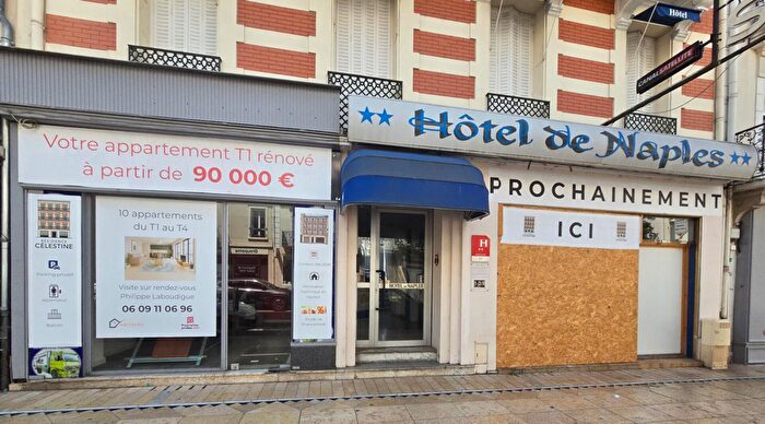 Appartement à vendre - Vichy, Coeur de Ville - 3 pièces - 2 chambres