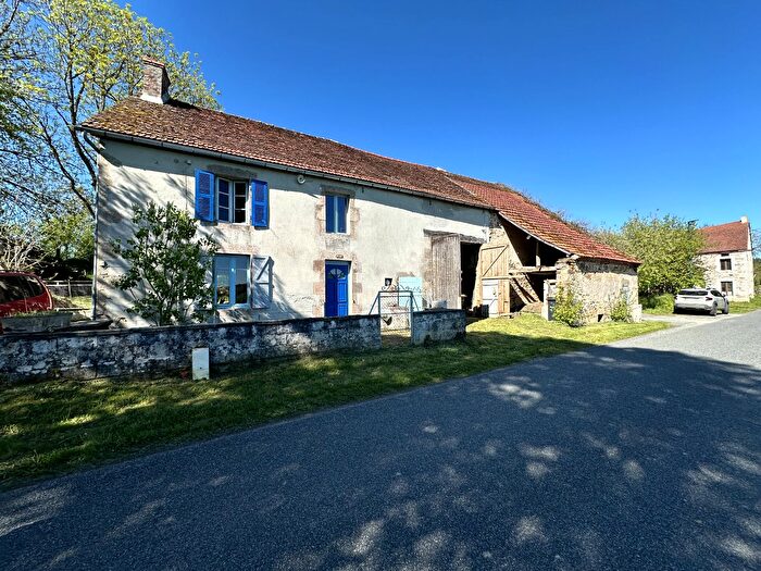 Maison 3 pièces à Nades, à vendre