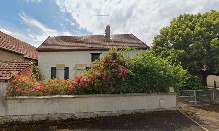 Magny-Cours : Maison 4 pièces à vendre