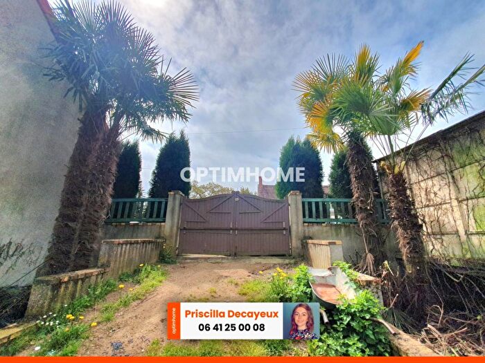 Maison 4 pièces à Grossouvre, à vendre