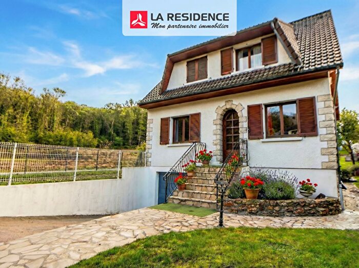 Maison à vendre - Triel-sur-Seine - 6 pièces - 3 chambres