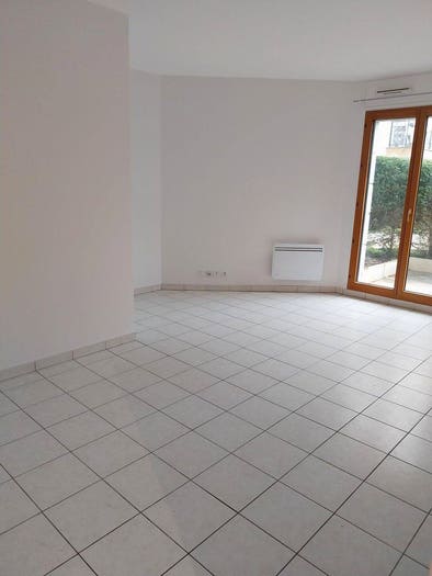 Appartement 1 pièce à Centre Ville-Commerce, Enghien-les-Bains, à louer