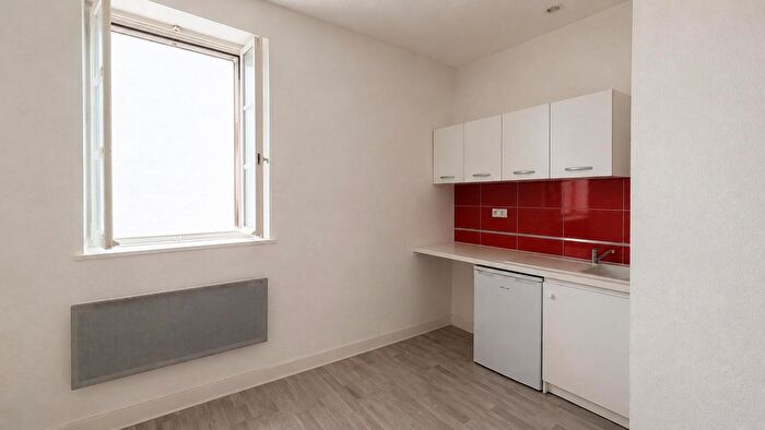 Appartement 1 pièce à Clermont-Ferrand, Delille, Cathédrale, La Gare, à louer
