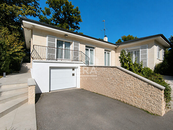 Maison 6 pièces à Étiolles, à vendre