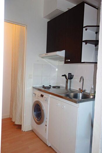 Appartement 1 pièce à Percy Schneider, Clamart, à louer