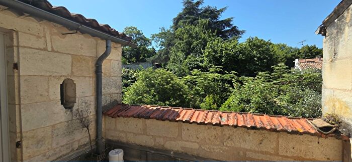 Lormont, Bourg, Mairie : Maison 3 pièces à vendre