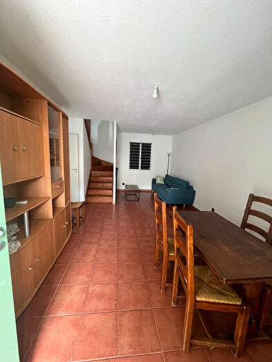Arles, Griffeuille : Maison 4 pièces à louer