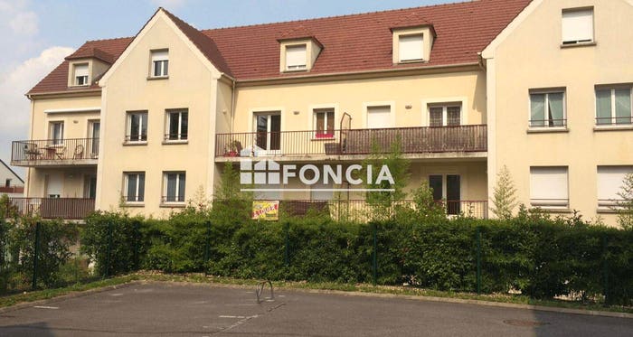 Centre Est Sud, Dammartin-en-Goële : Appartement 1 pièce à louer
