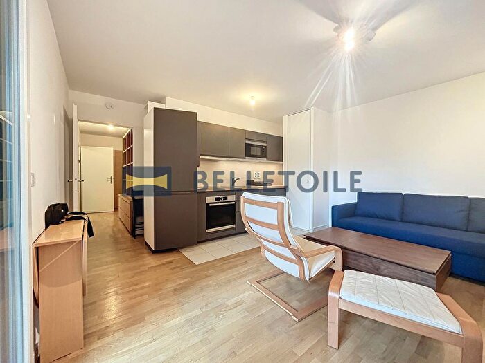 Alfortville, Mairie, Gare : Appartement 2 pièces à louer