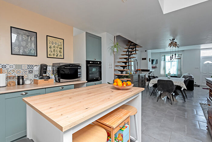 Maison 5 pièces à Merville, à vendre
