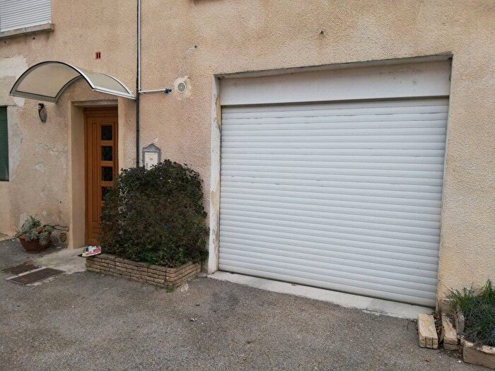 Appartement 1 pièce à Nord, Manduel, à louer