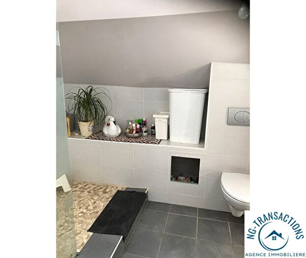 Maison à vendre - Cravant - 7 pièces - 4 chambres