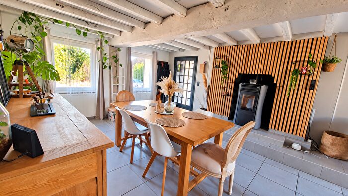 Maison 5 pièces à Busset, à vendre