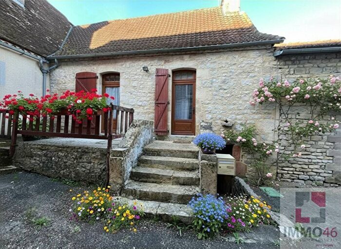 Appartement à louer - Mayrinhac-Lentour - 3 pièces - 2 chambres