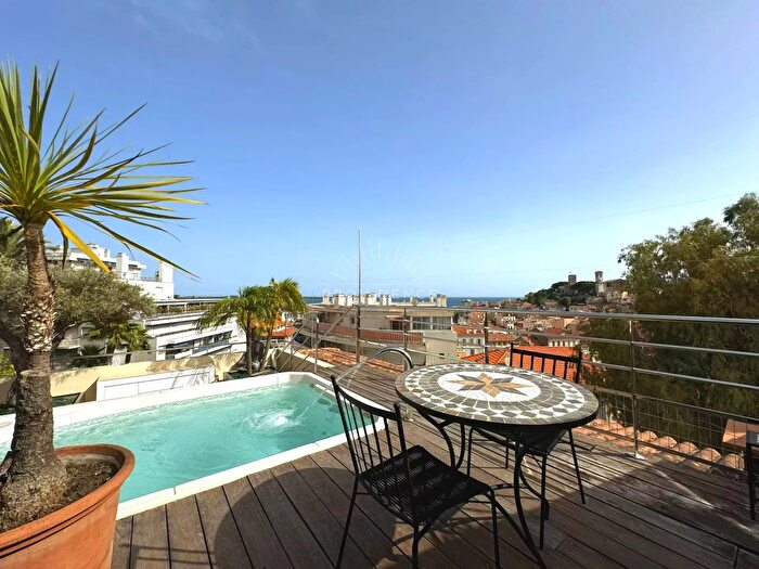 Appartement à vendre - Cannes, Petit Juas - 5 pièces - 3 chambres