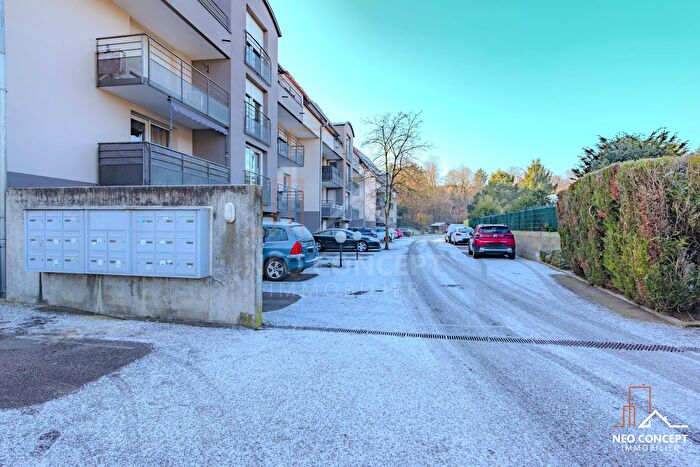 Appartement à vendre - Kaltenhouse - 4 pièces - 2 chambres