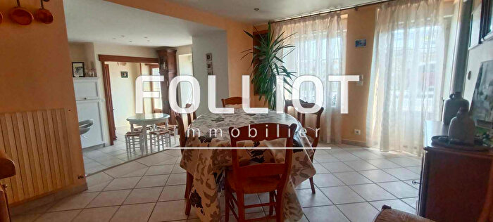 Maison à vendre - Villedieu-les-Poêles - 8 pièces - 6 chambres