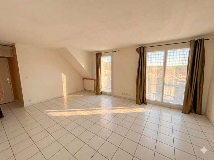 Émerainville : Appartement 2 pièces à vendre
