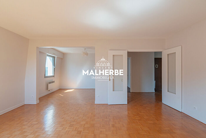Appartement 4 pièces à Nancy, Centre-ville, Charles III, à vendre