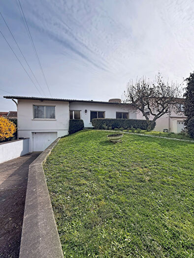 Maison à vendre - Thionville, Beauregard - 5 pièces - 3 chambres