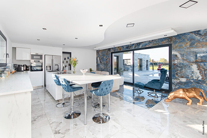 Maison à vendre - Montauban, Pays-Bas - 6 pièces - 5 chambres