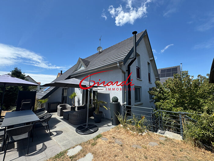Maison 6 pièces à vendre à Cernay