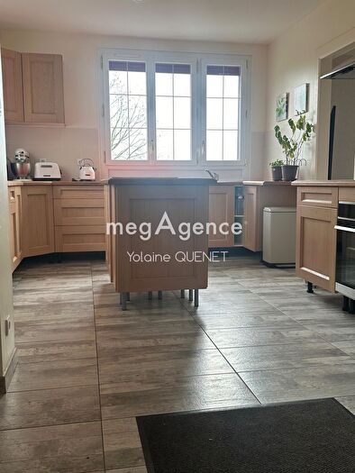 Maison à vendre - Taussac - 5 pièces - 4 chambres