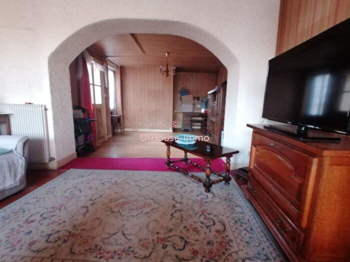 Les Ormes : Maison 4 pièces à vendre