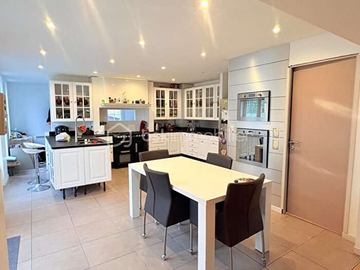 Maison à vendre - Libercourt - 7 pièces - 5 chambres