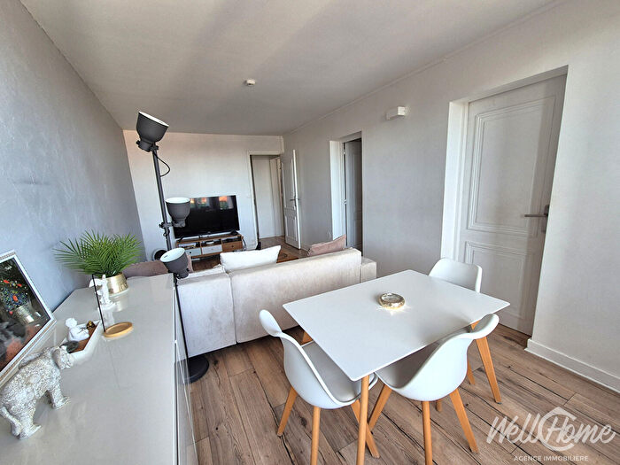 Appartement 4 pièces à vendre - Saint-Ouen-l'Aumône, Eglise
