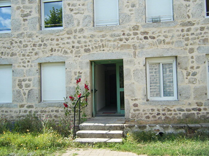 Appartement à louer - Apinac - 2 pièces - 1 chambre