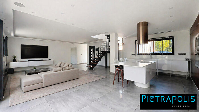 Genay : Maison 5 pièces à vendre