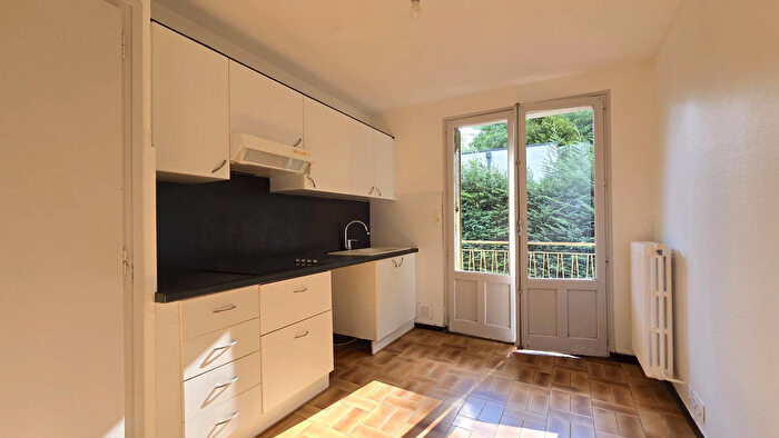 Appartement à vendre - La Ravoire - 3 pièces - 2 chambres