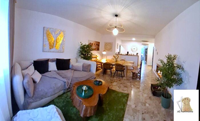 Appartement à vendre - Ajaccio - 3 pièces - 2 chambres