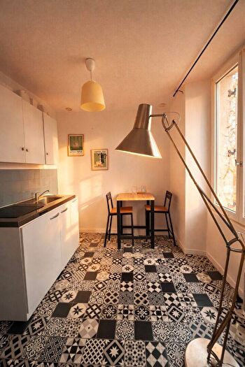 Appartement à louer - Centre, Angers - 1 pièce - 1 chambre