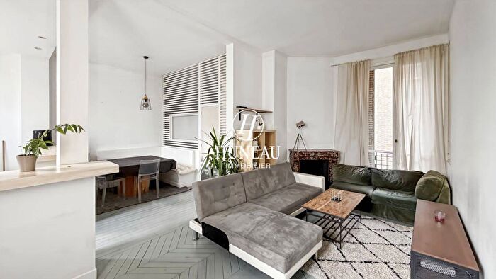 Appartement à louer - Neuilly-sur-Seine - 5 pièces - 3 chambres