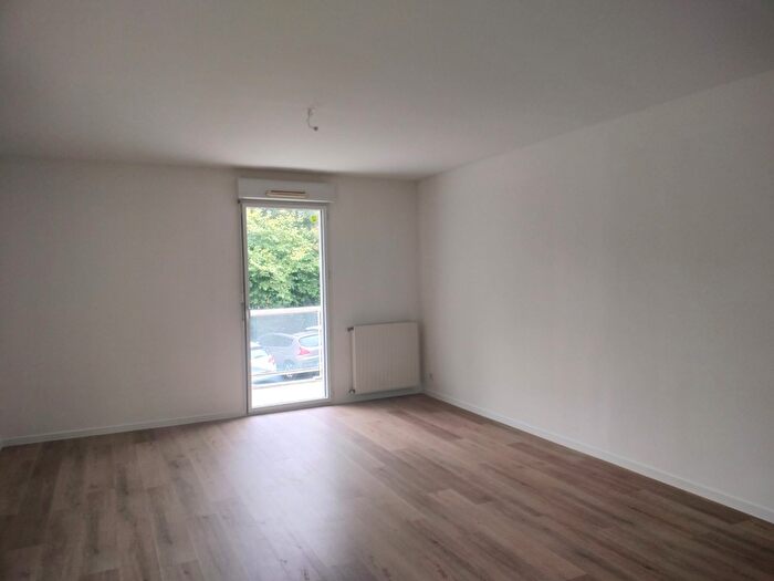 Carquefou, La Chambre, La Barre, Les Monceaux : Appartement 4 pièces à louer