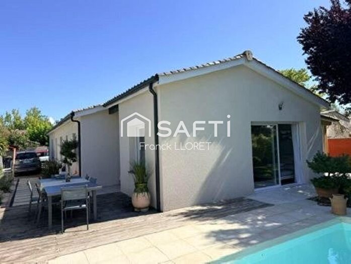 Saint-Laurent-Médoc : Maison 9 pièces à vendre