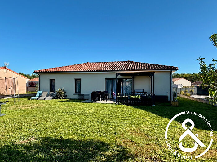 Maison à vendre - Soual - 4 pièces - 3 chambres