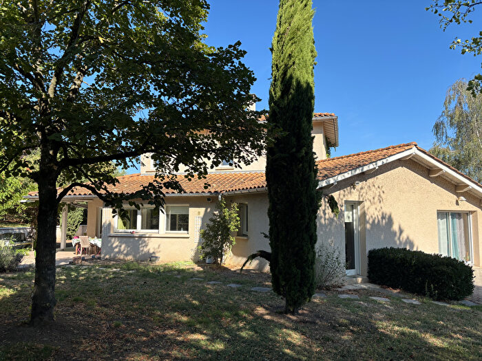 Marcy-l'Étoile : Maison 6 pièces à vendre