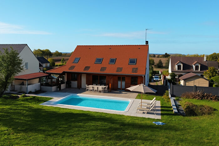 Maison à vendre - Villiers-Saint-Frédéric - 9 pièces - 5 chambres