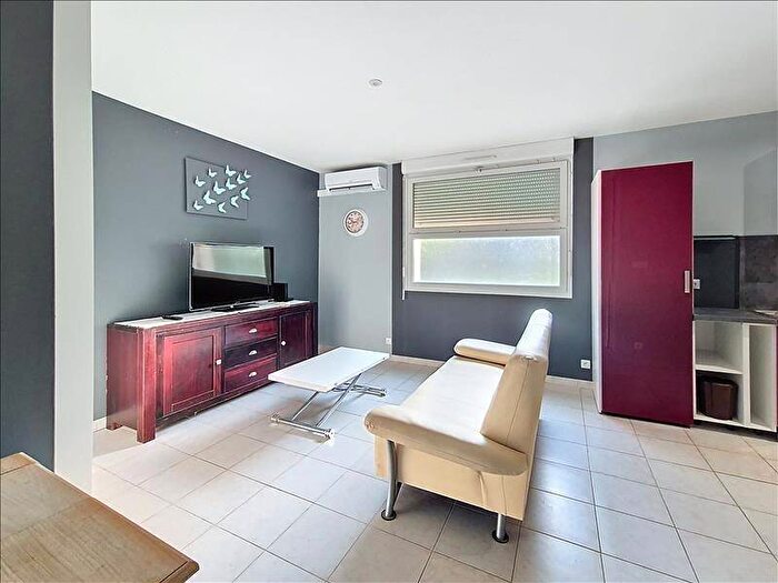 Maison à louer - Quartiers Périphériques, Carmaux - 3 pièces - 2 chambres