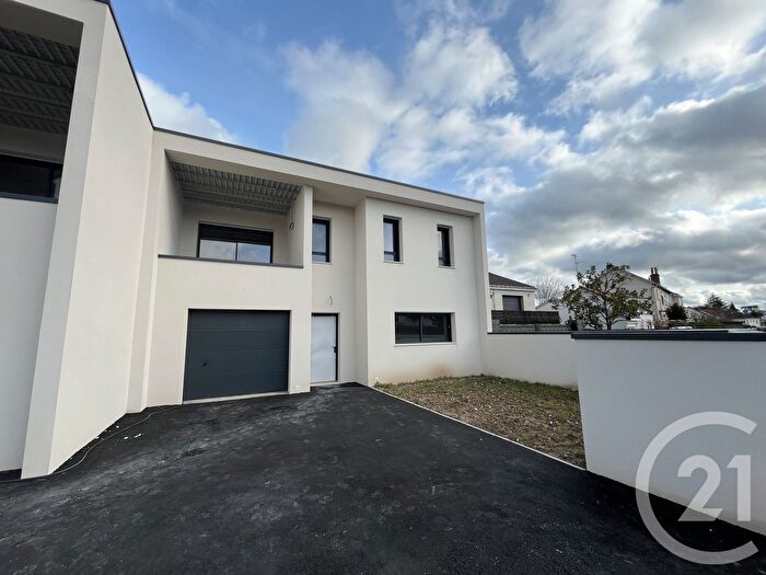 Maison à louer - Chambray-lès-Tours - 5 pièces - 3 chambres