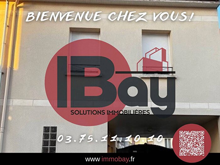 Appartement à louer - Bas de la Ville, Montataire - 3 pièces - 2 chambres