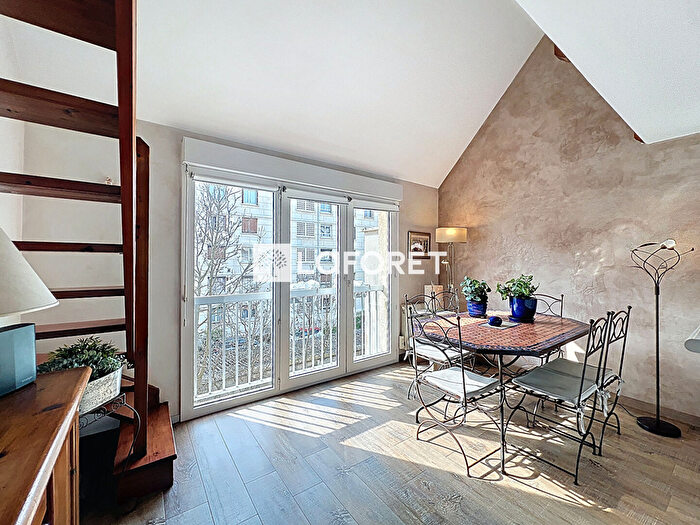 Appartement à vendre - Choisy-le-Roi, Centre-ville, Parc Prairie, Hautes Bornes - 3 pièces - 2 chambres