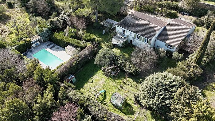 Maison à vendre - Uzès - 6 pièces - 3 chambres