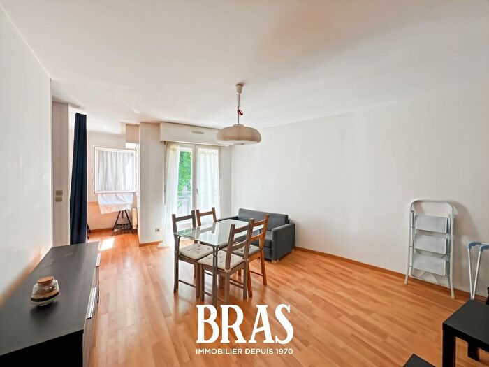 Appartement 2 pièces à Nantes, Centre-ville, à louer