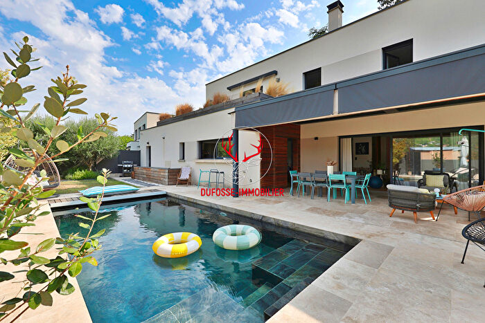 Maison 8 pièces à vendre à Saint-Cyr-au-Mont-d'Or